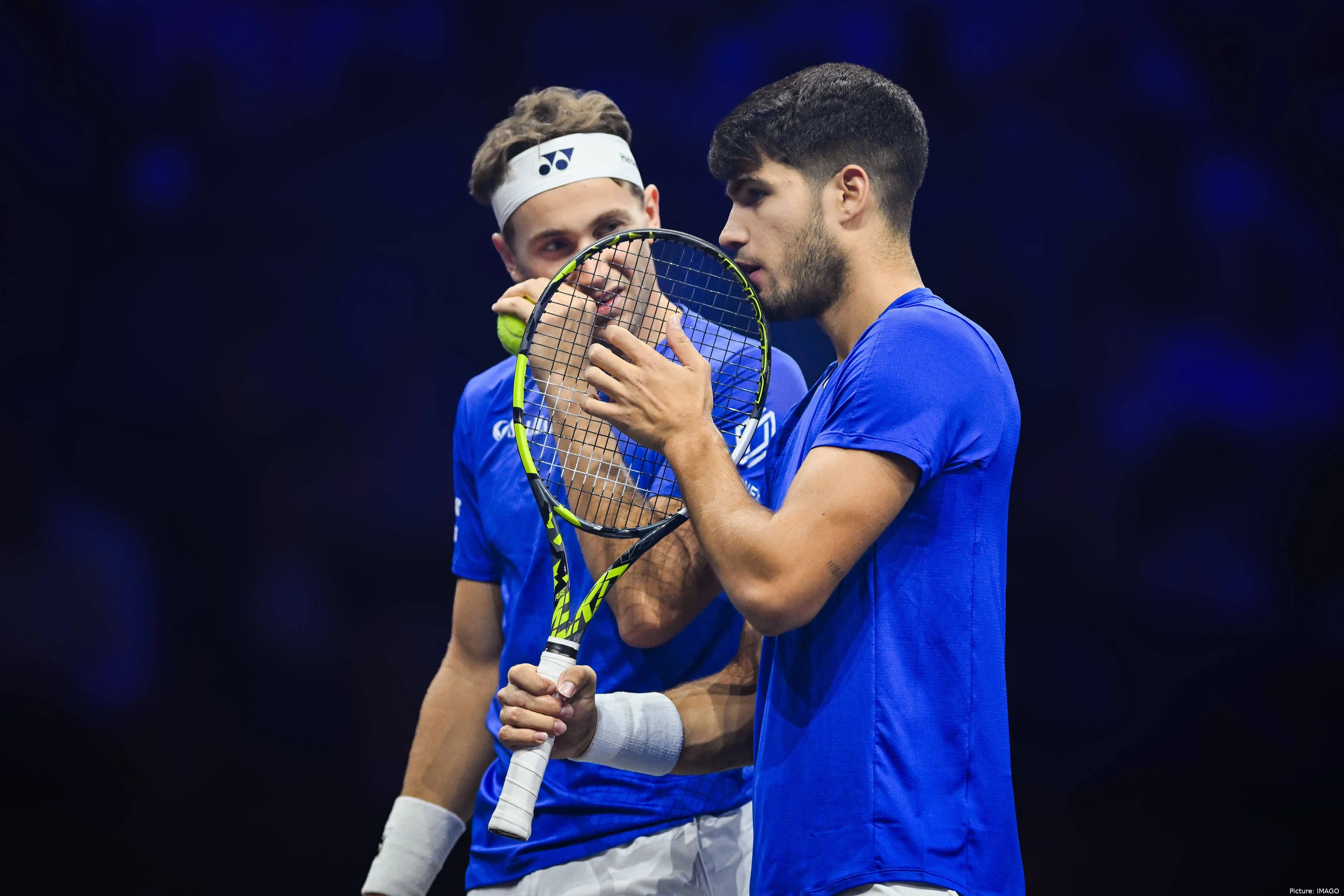 Carlos Alcaraz y Casper Ruud dan esperanzas a Europa en la Laver Cup tras ganar a Ben Shelton y ...